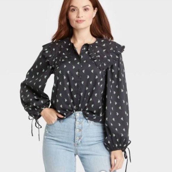 Universal Thread | Tops | Universal Thread Embroidered Blouse | Poshmark